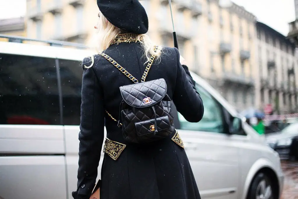 Mochilas de moda: ¡Descubre la nueva tendencia en accesorios!