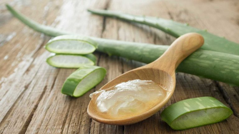 ¿Cómo hacer crecer las pestañas naturalmente? +16 remedios caseros ...