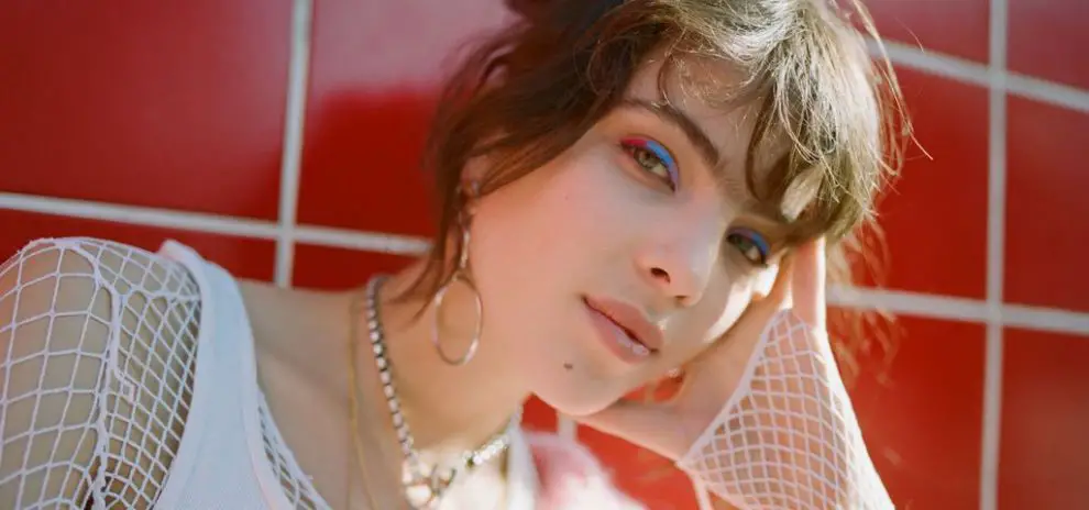 Uniceja: La nueva moda feminista (con un look Frida Kahlo)