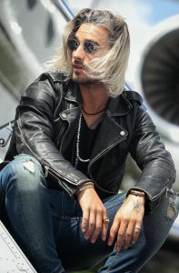 Mechas platinadas para hombre ¿Como hacerlas? ¿Que estilo llevar?