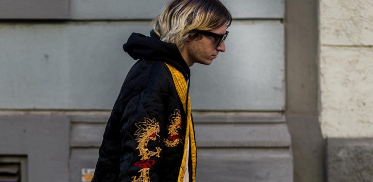 Mechas platinadas para hombre ¿Como hacerlas? ¿Que estilo llevar?