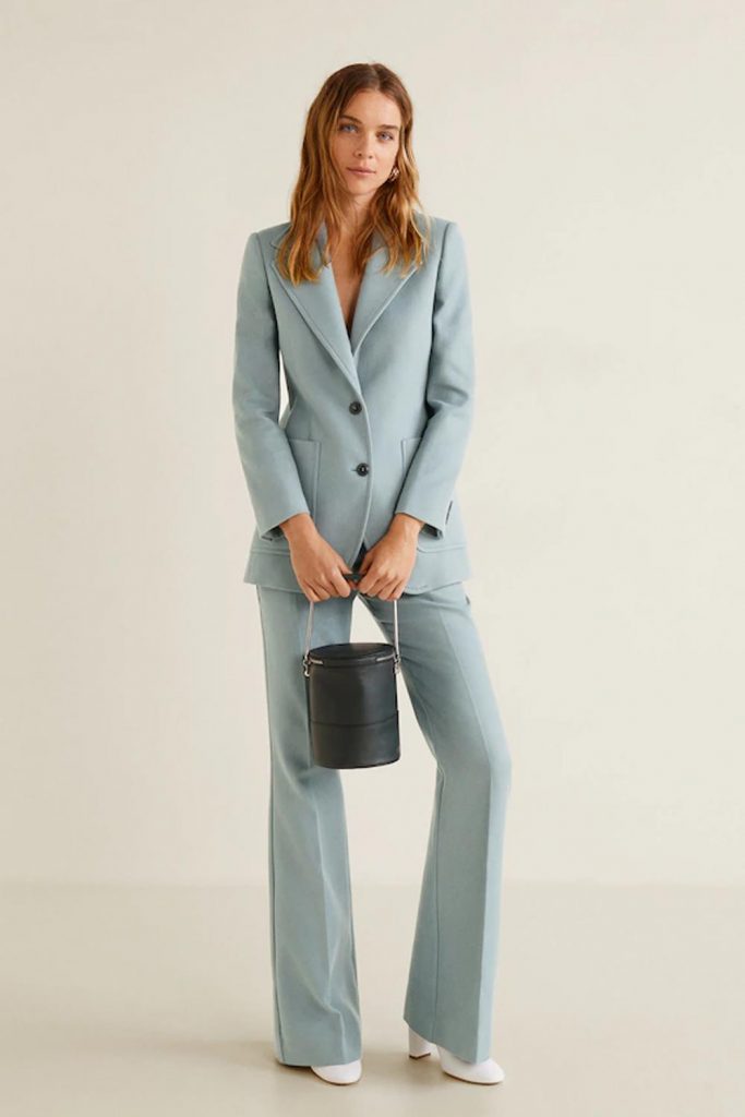 +17 Combinaciones de traje gris para mujeres sofisticadas