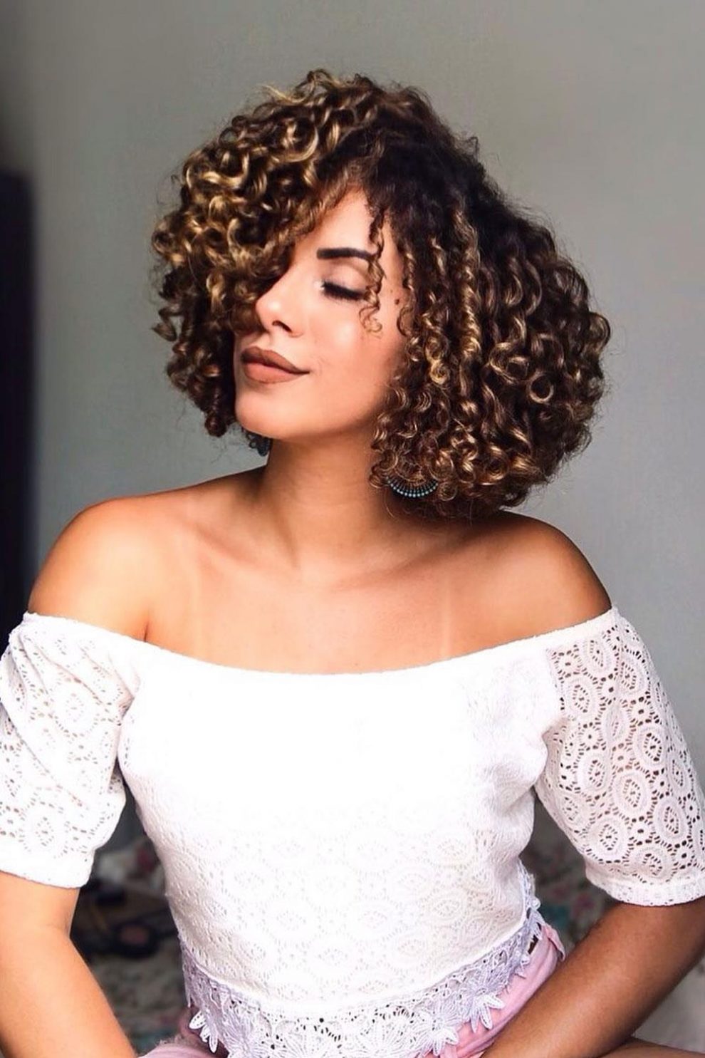 Pelo rizado ¿Como cortarlo y mantenerlo bajo control?