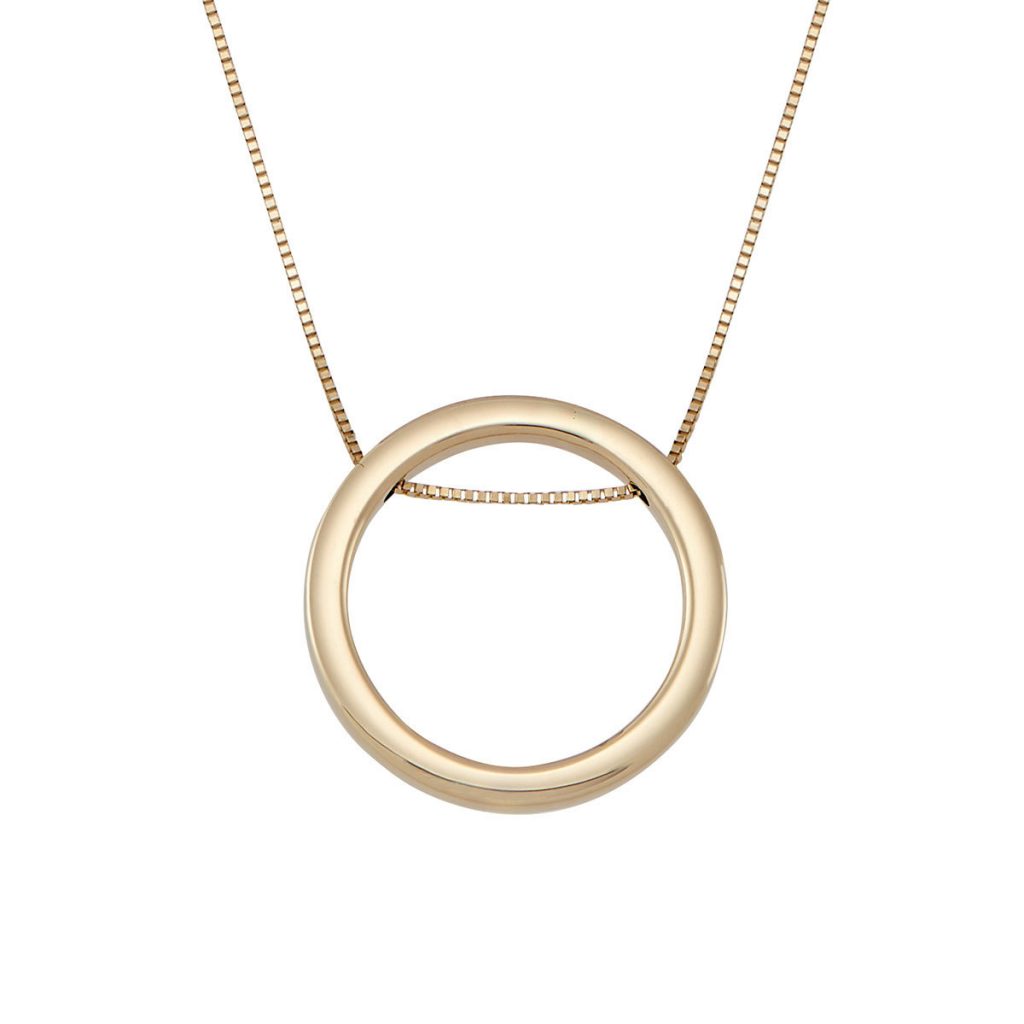 Collares de oro ¡25 Modelos + tips para combinarlos con tu outfit!