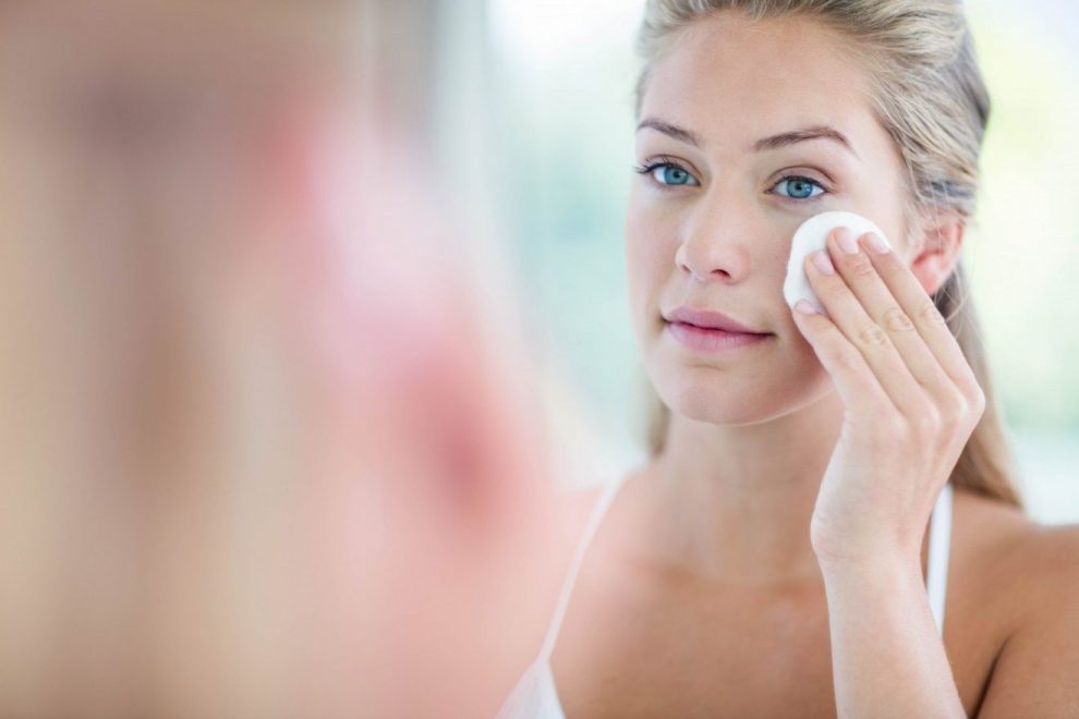 ¿Por qué se reseca la piel? ¡7 Factores por las que tu piel esta seca!