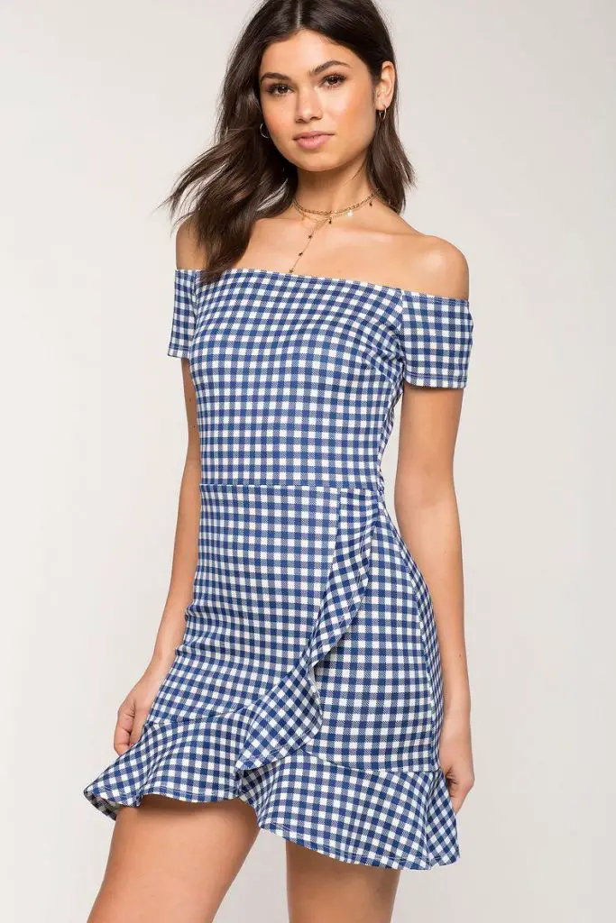 Propuestas de vestidos juveniles & femeninos para un outfit super chic