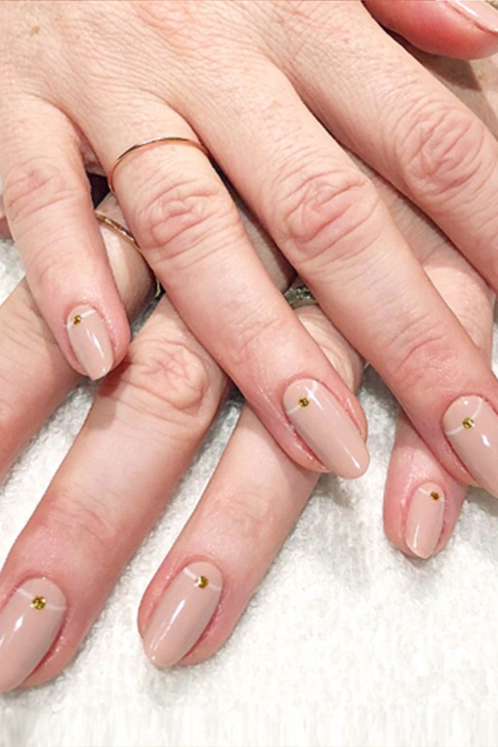 +12 Uñas color crema (beige) para un lindo manicure