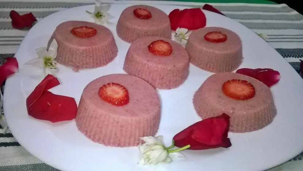 +11 Recetas ¡Muy Sencillas! de postres con frutilla