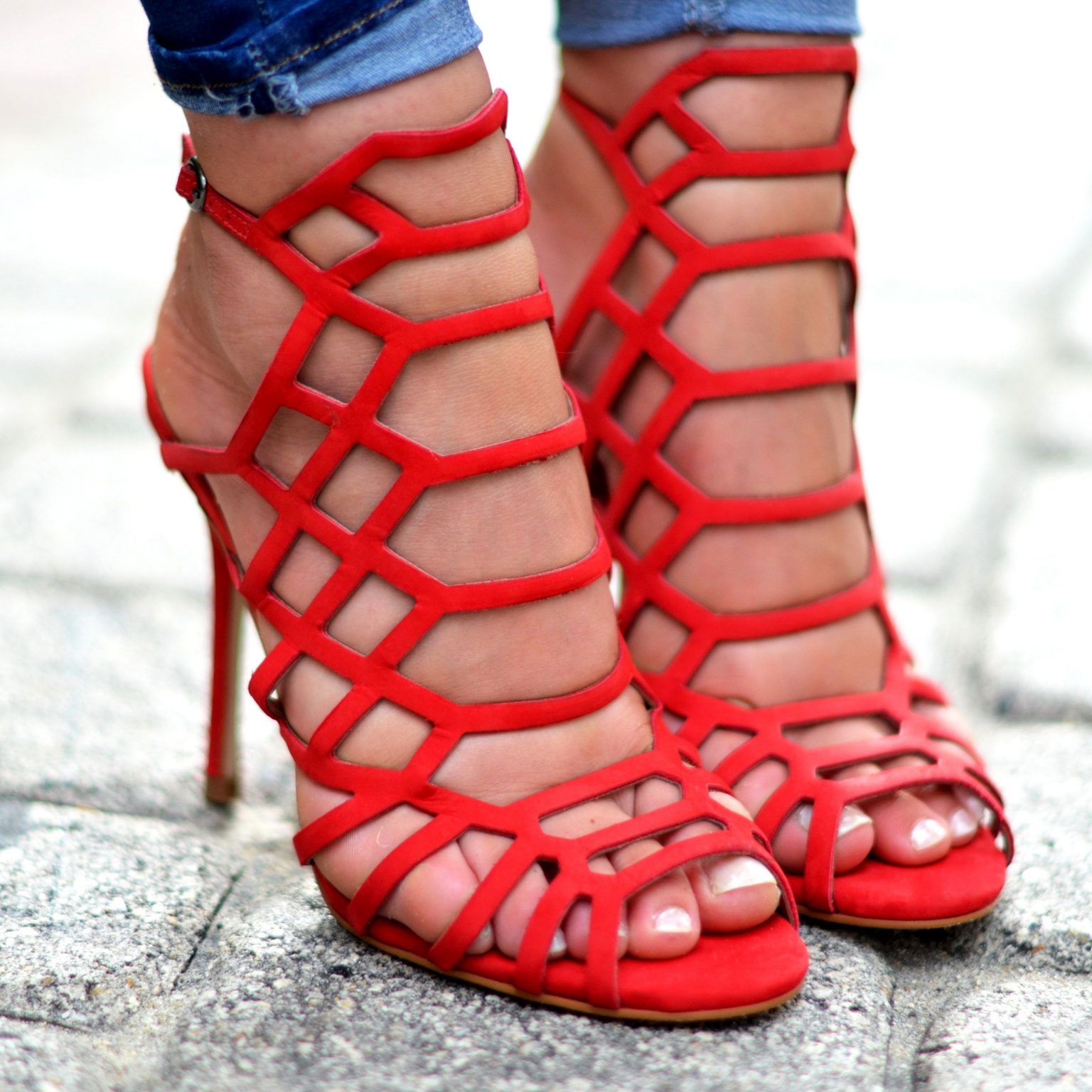 +20 Tacones rojos para looks increíbles y estilosos