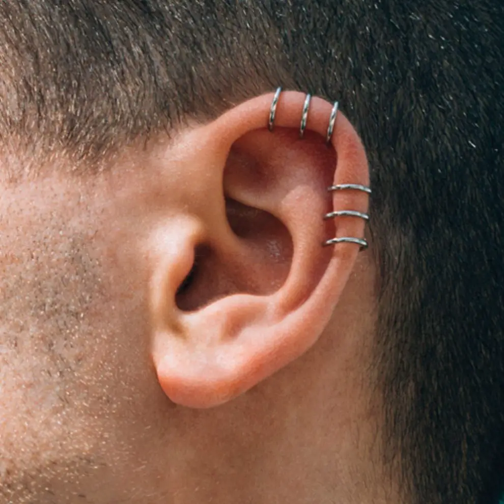 +17 Tipos de aritos para hombres