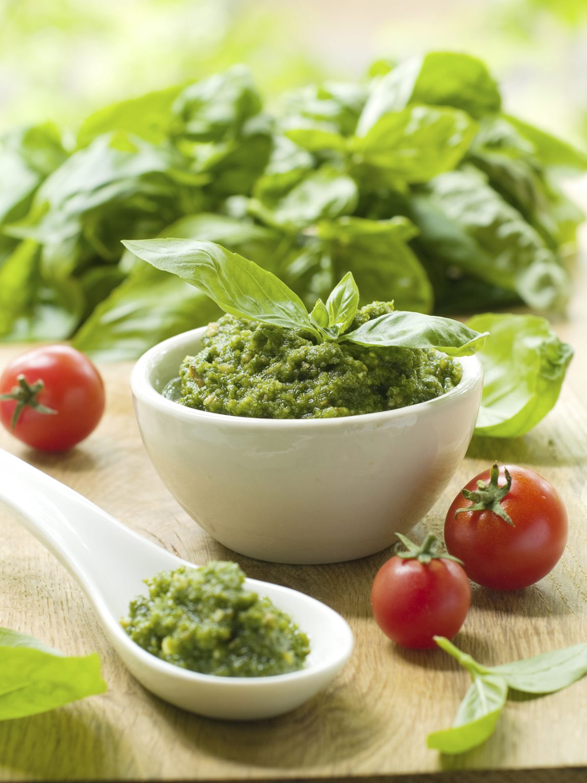 +13 Salsas con albahaca deliciosas para pastas, carnes y ensaladas