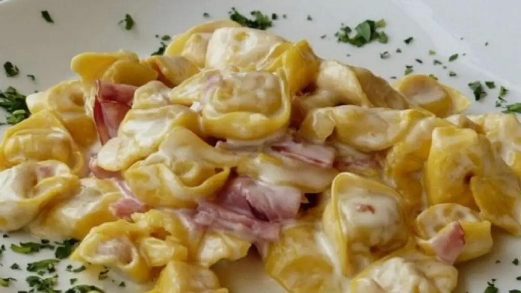 +13 Salsas con crema y verdeo para comer saboroso