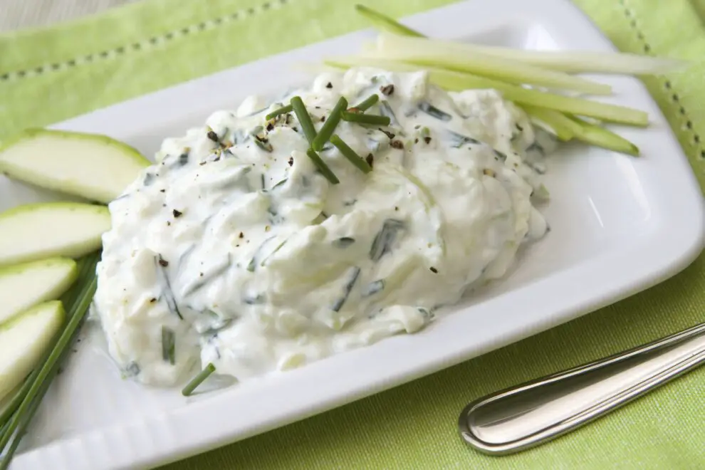 +13 Salsas con crema y verdeo para comer saboroso