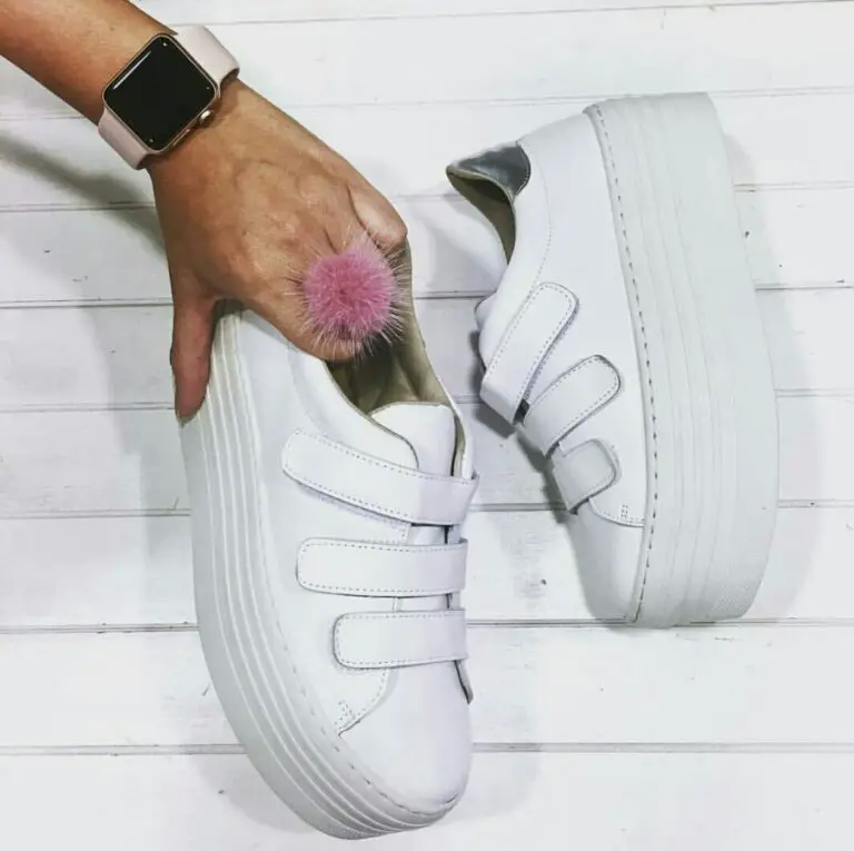 Las zapatillas con velcro han vuelto [y así las vas a llevar]