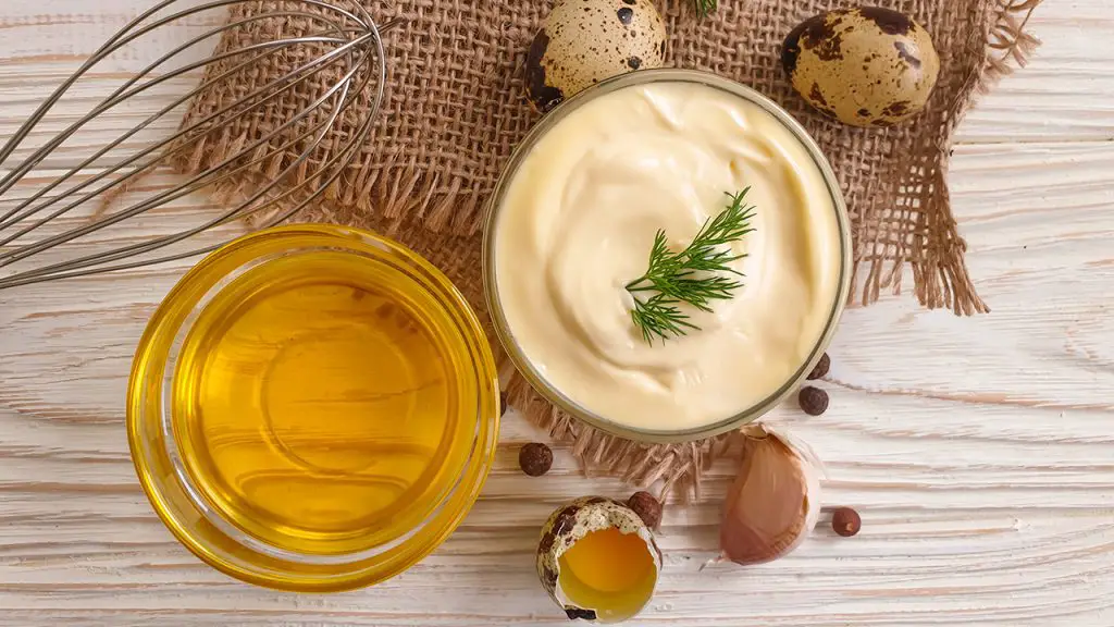 Salsa con base de mayonesa: 17 Aderezos caseros para todo tipo de ...