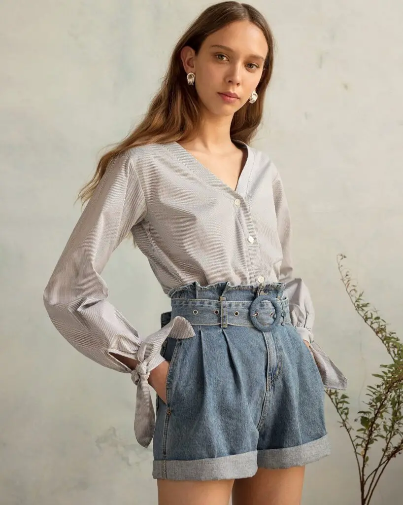 +21 Looks con shorts retro que resaltan la figura