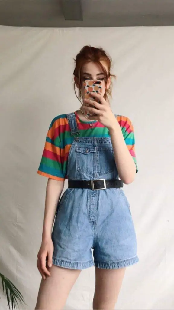 +21 Looks con shorts retro que resaltan la figura