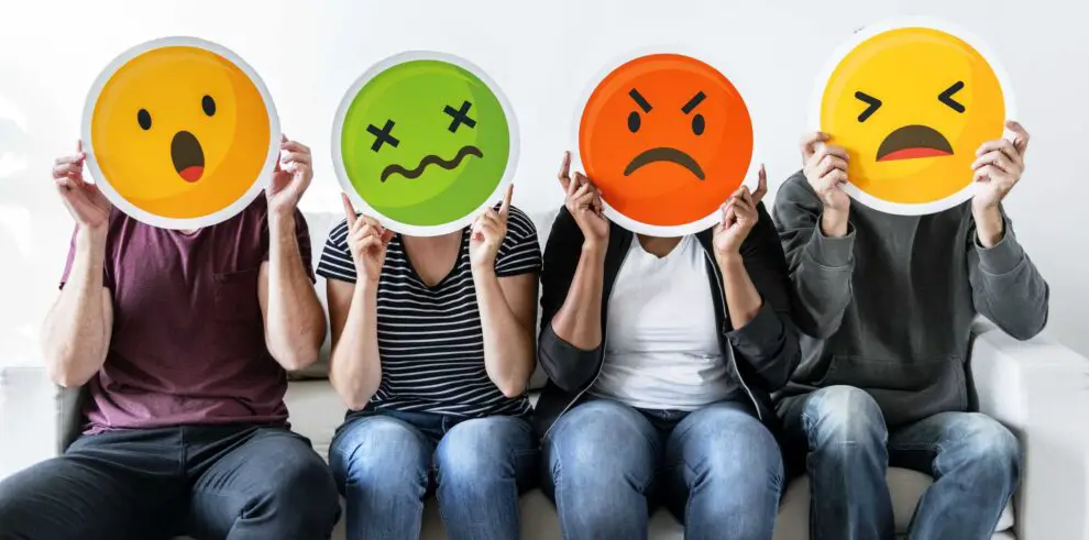 Listado de sentimientos positivos y negativos